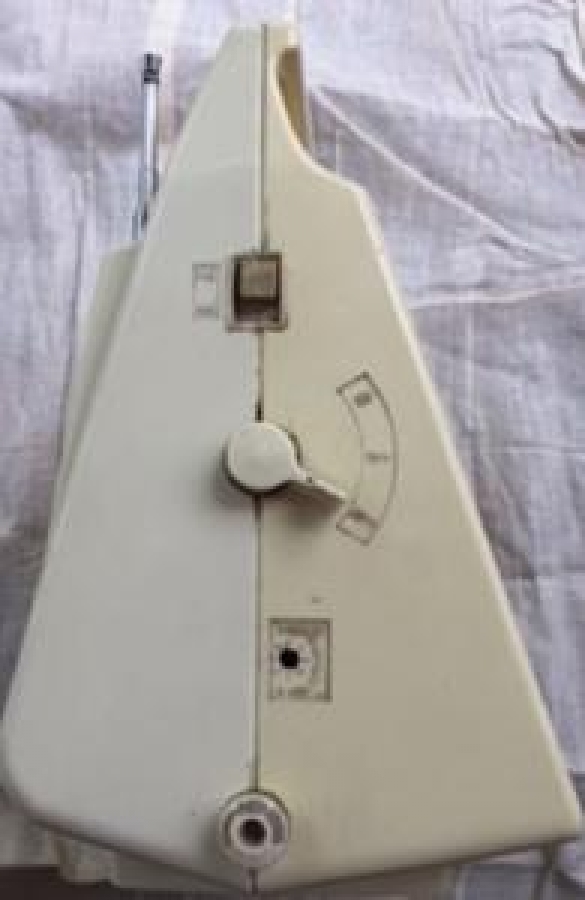 1970 Startone C 3000t Clock Radİo Thermometer Yaprak Saat Alarm Ukw Mw 2 Bant Radyo 18297